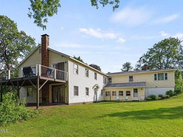 house with 6 bedroom, Williamstown MA DS104233540