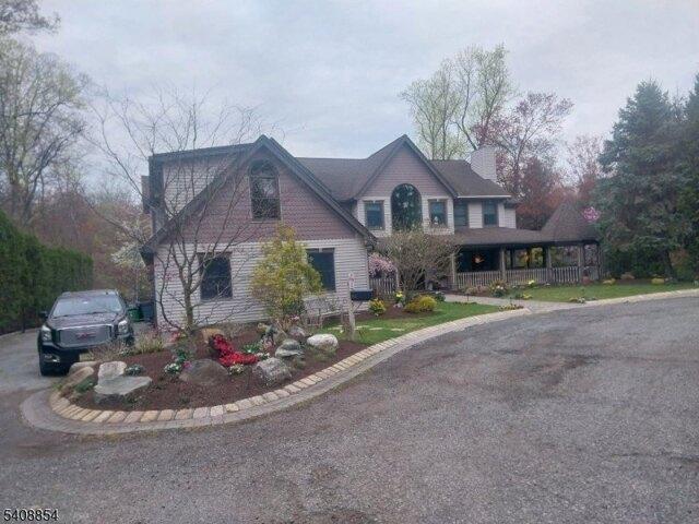 house with 6 bedroom, Woodcliff Lake NJ DLS102212322