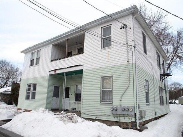 house with 6 bedroom, Woonsocket RI DS102344538