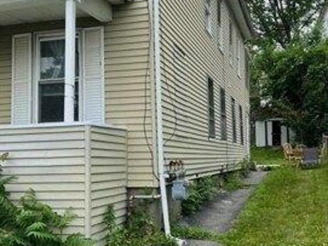 house with 6 bedroom, Worcester MA DLS102156237