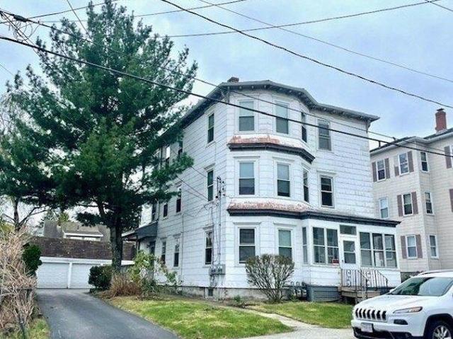 house with 6 bedroom, Worcester MA DS101958449