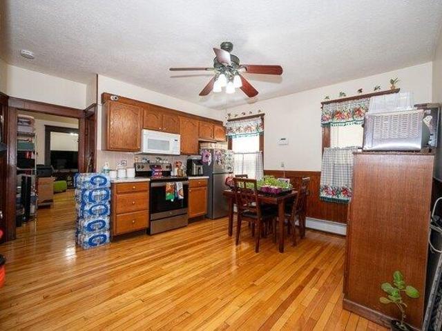 house with 6 bedroom, Worcester MA DS103495164