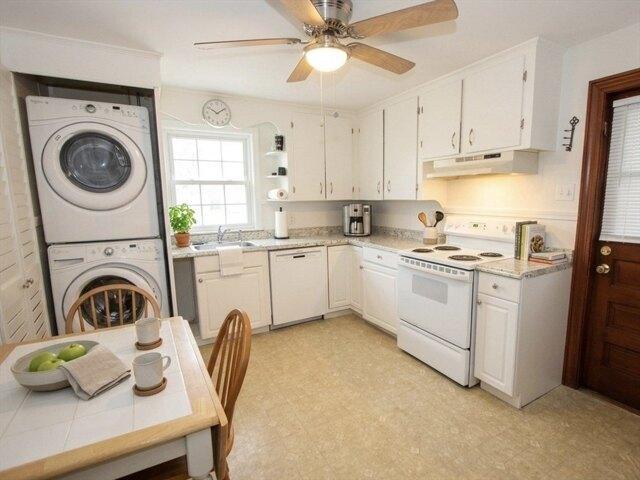 house with 6 bedroom, Worcester MA ES103496815
