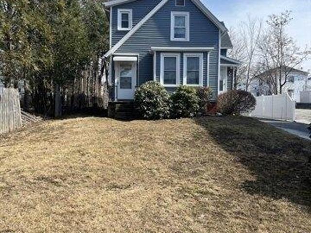 house with 6 bedroom, Worcester MA ES103125361