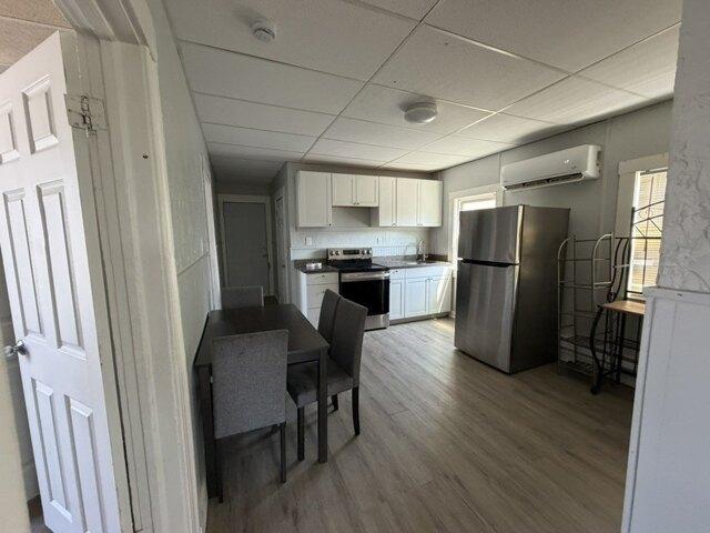 house with 6 bedroom, Worcester MA ES105040918