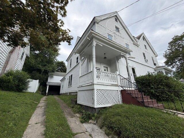 house with 6 bedroom, Adams MA ES105108407