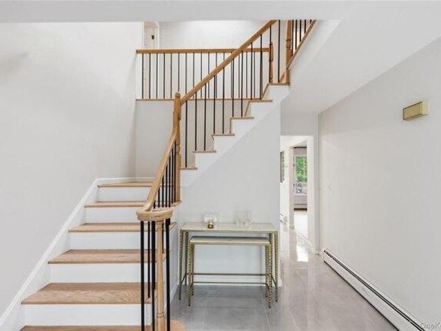 house with 6 bedroom, Airmont NY ES103624746