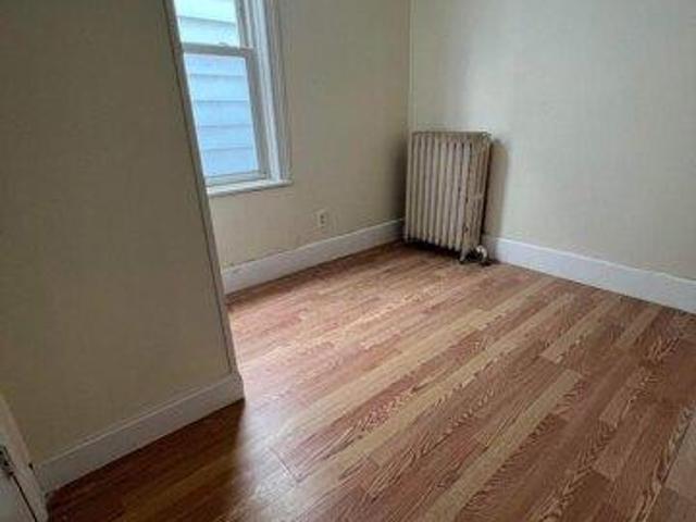 house with 6 bedroom, Albany NY ES103621129