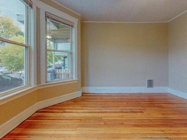 house with 6 bedroom, Albany NY ES103622970