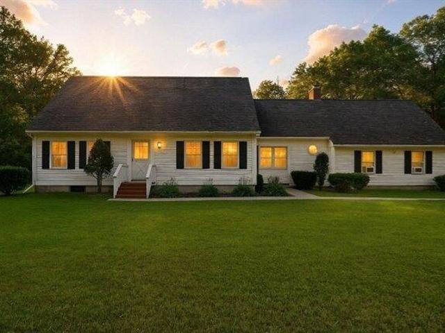 house with 6 bedroom, Amherst MA DLS101781395