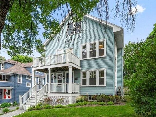 house with 6 bedroom, Arlington MA DS104192109