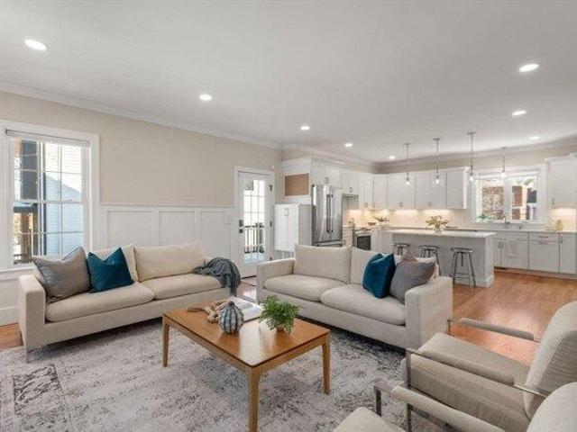 house with 6 bedroom, Arlington MA ES104760483