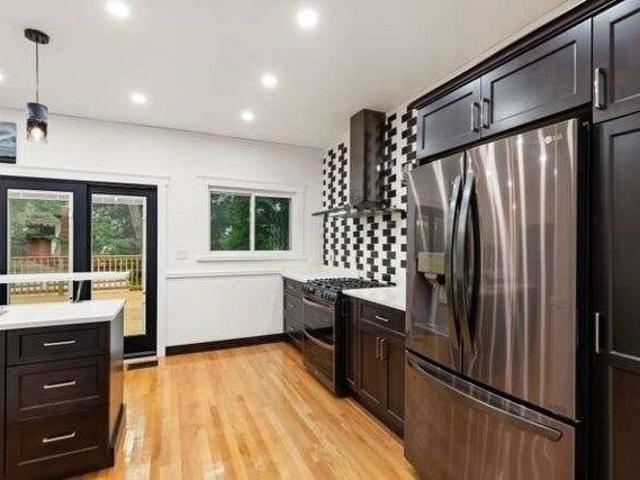 house with 6 bedroom, Arlington MA ES105291888