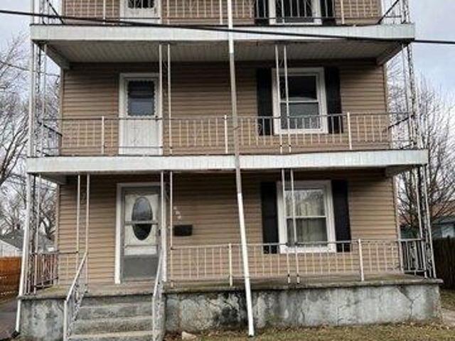 house with 6 bedroom, Attleboro MA DS102411315