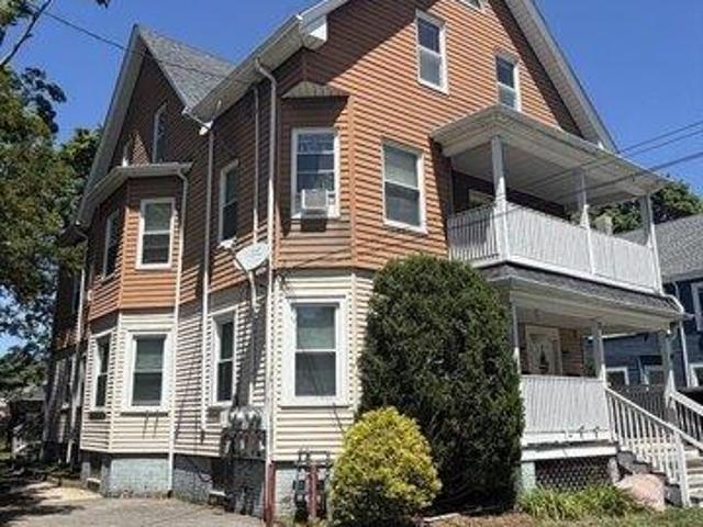 house with 6 bedroom, Attleboro MA DS103431604