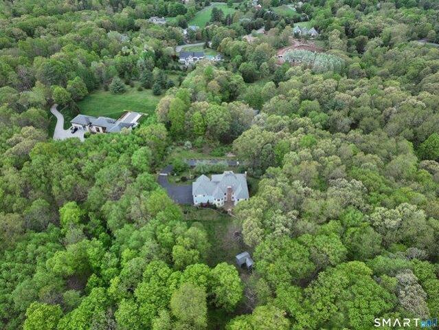 house with 6 bedroom, Avon CT DS102214050