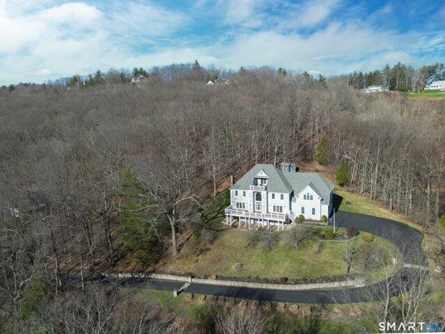 house with 6 bedroom, Avon CT DS103932312