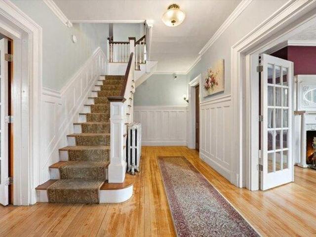 house with 6 bedroom, Bangor ME ES105156762