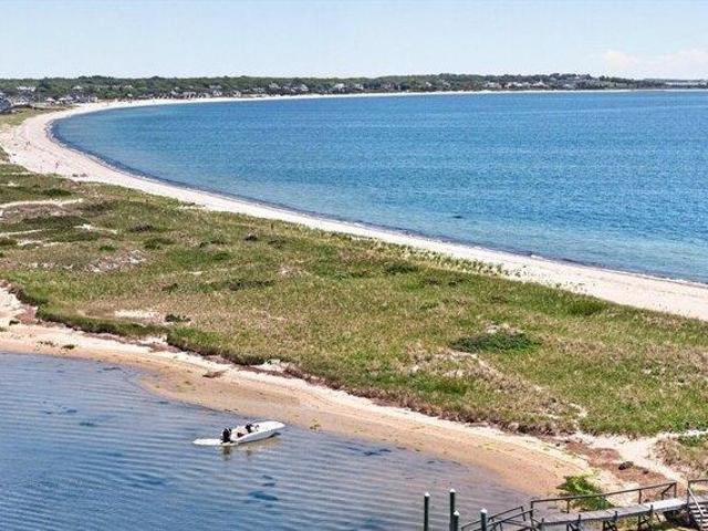 house with 6 bedroom, Barnstable MA DS103073473