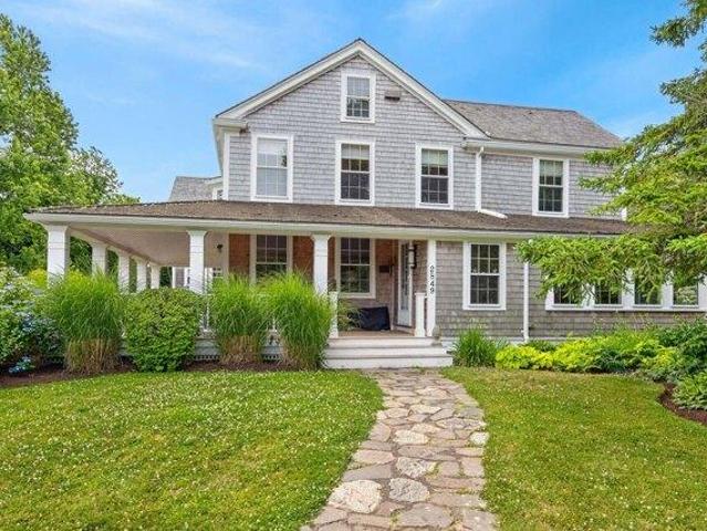 house with 6 bedroom, Barnstable MA ES103967331