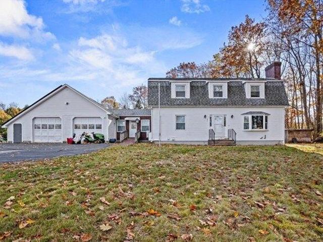 house with 6 bedroom, Barre MA DLS102448007