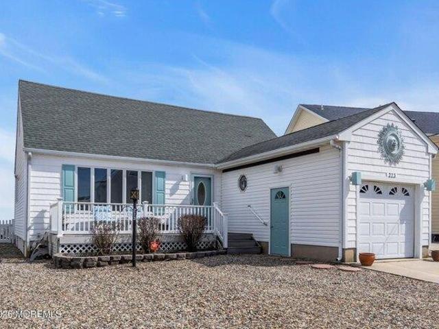 house with 6 bedroom, Bayville NJ DLS101660598