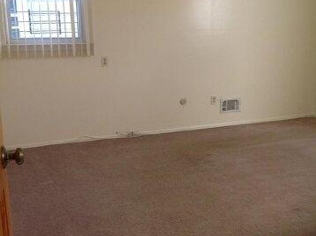 house with 6 bedroom, Bayonne NJ DLS101659162