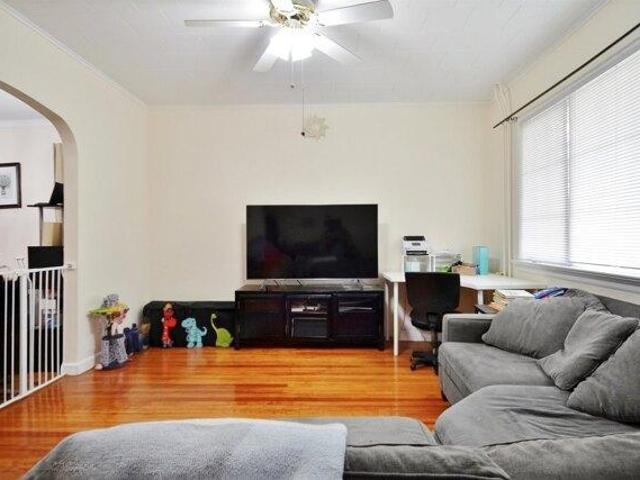 house with 6 bedroom, Bayonne NJ DLS101705610