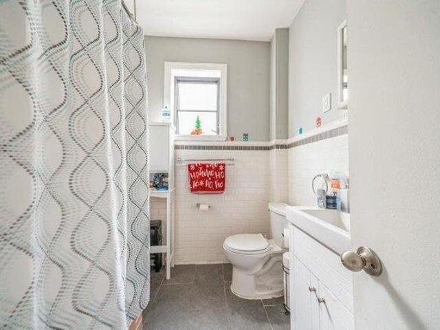 house with 6 bedroom, Bayonne NJ DS104113716