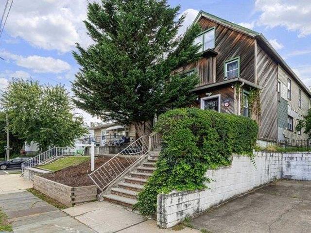 house with 6 bedroom, Bayonne NJ DS104408743