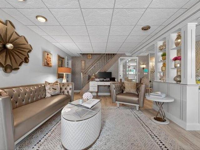 house with 6 bedroom, Bayonne NJ ES104720379