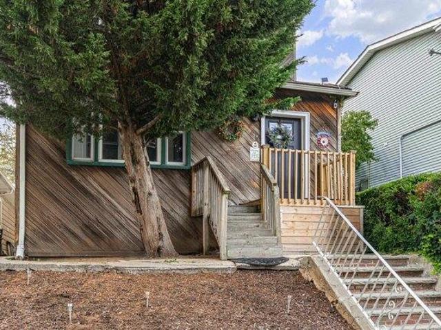 house with 6 bedroom, Bayonne NJ ES104833894
