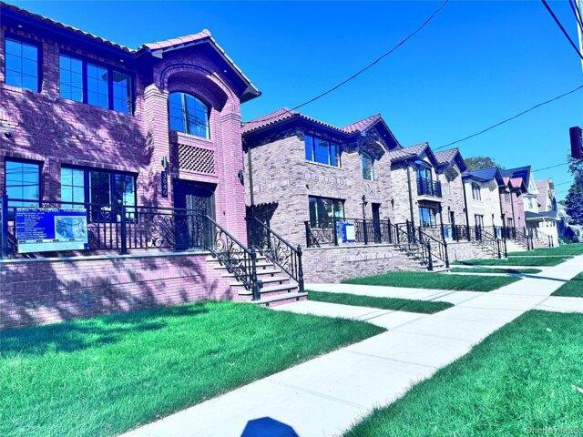 house with 6 bedroom, Bayside NY DLS101780843