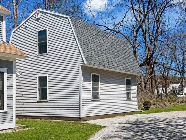 house with 6 bedroom, Bennington VT DLS102317352