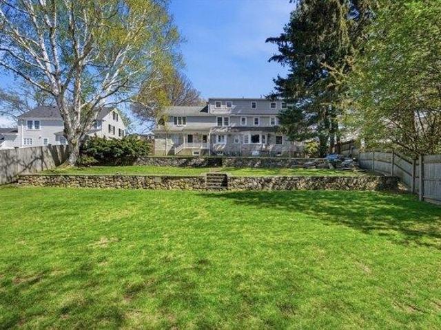 house with 6 bedroom, Belmont MA DS104075107