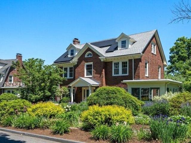 house with 6 bedroom, Belmont MA DS103187582