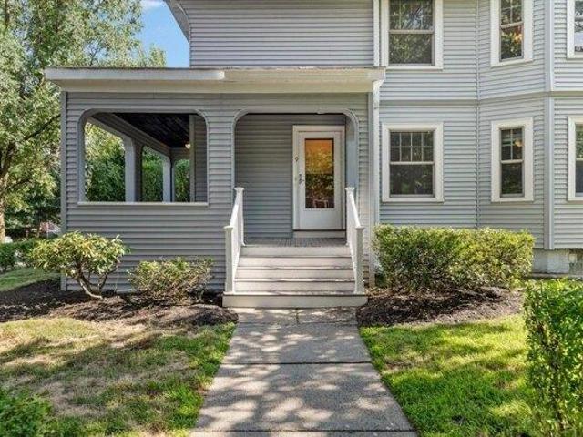 house with 6 bedroom, Belmont MA ES104409542