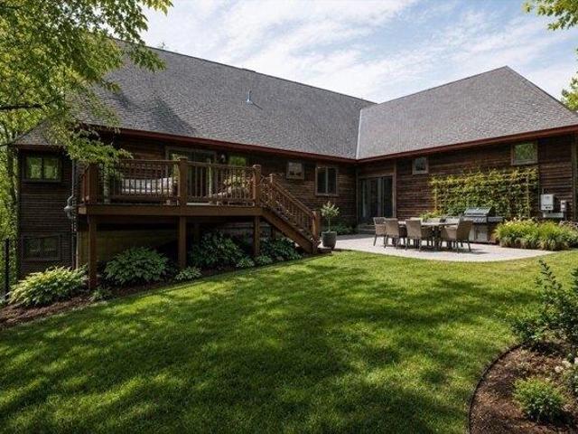 house with 6 bedroom, Bernardston MA ES105041743
