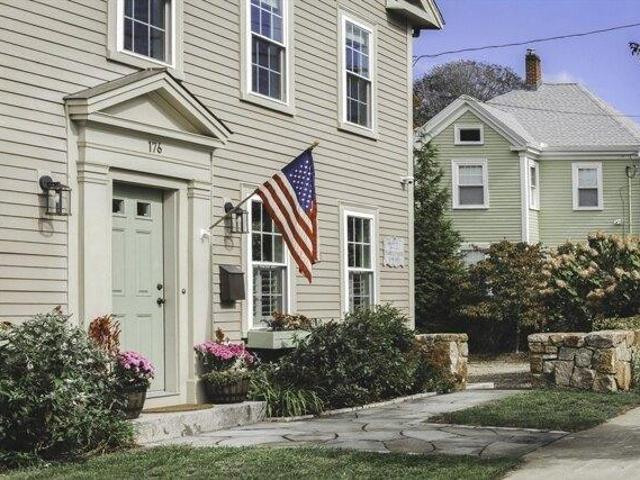 house with 6 bedroom, Beverly MA DS102962277