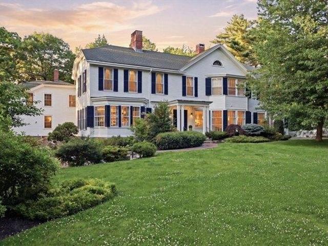 house with 6 bedroom, Beverly MA ES103432364