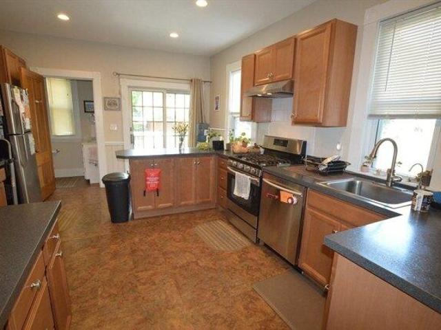 house with 6 bedroom, Beverly MA ES103499163