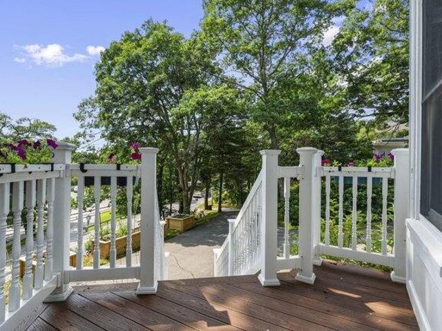 house with 6 bedroom, Boothbay Harbor ME ES105109089