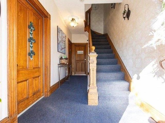 house with 6 bedroom, Boston MA DLS102370262