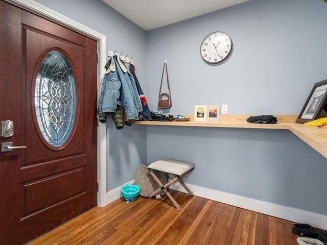 house with 6 bedroom, Boston MA DLS102761272