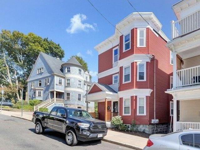 house with 6 bedroom, Boston MA DS102478900