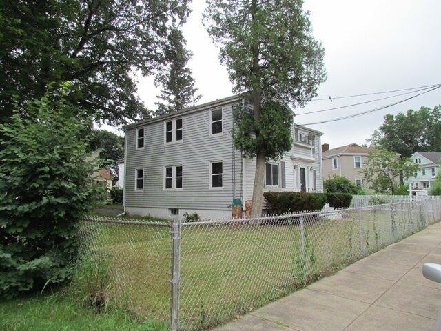 house with 6 bedroom, Boston MA DS102960218
