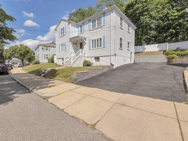 house with 6 bedroom, Boston MA DS104113257