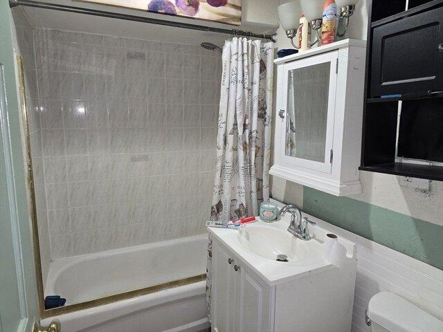 house with 6 bedroom, Boston MA ES103588782