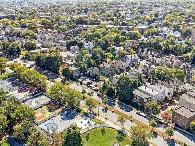 house with 6 bedroom, Boston MA ES103160926