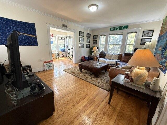 house with 6 bedroom, Boston MA ES103248837